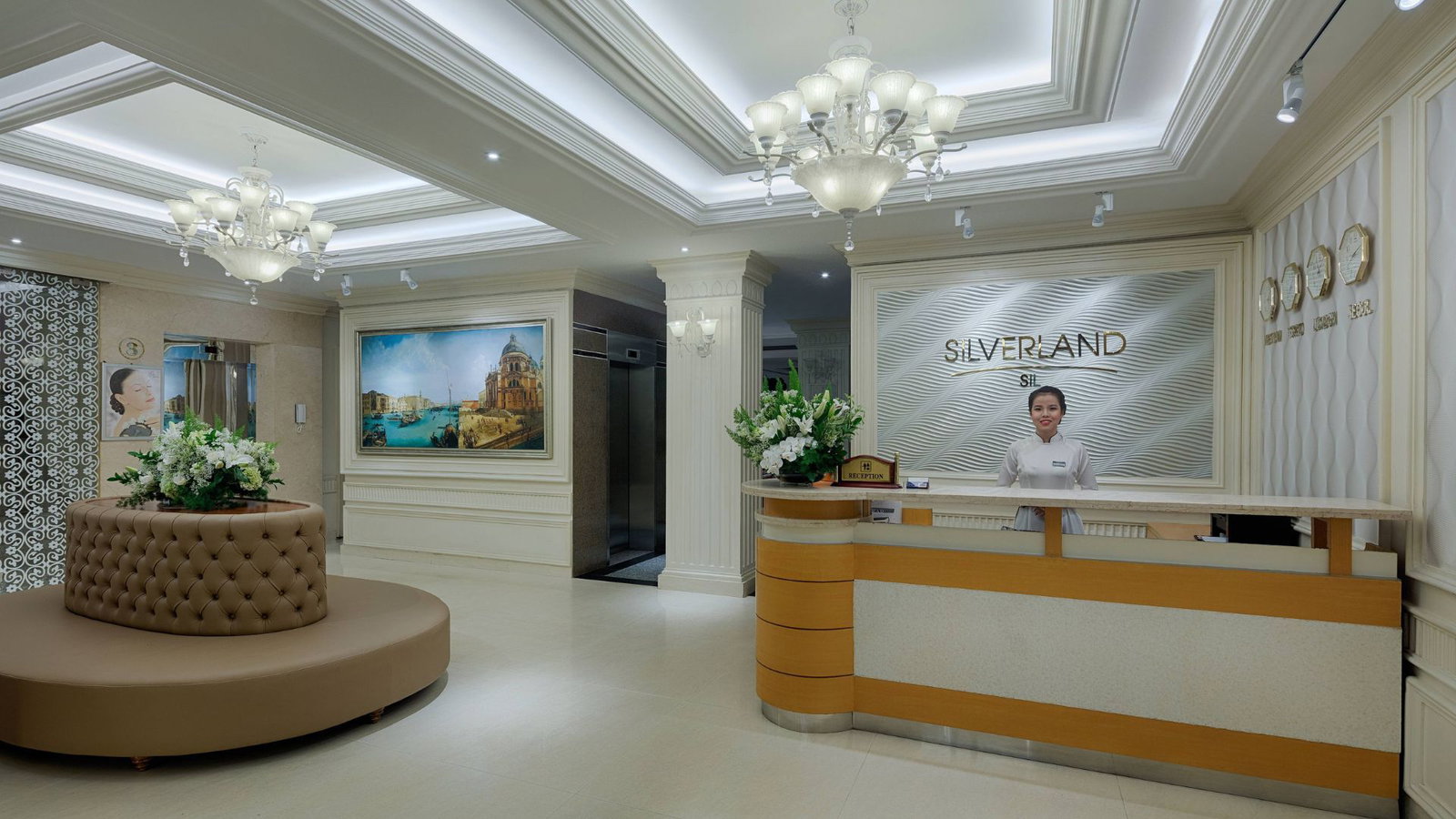 Silverland Sil Hotel — Silverland Hotels & Spas