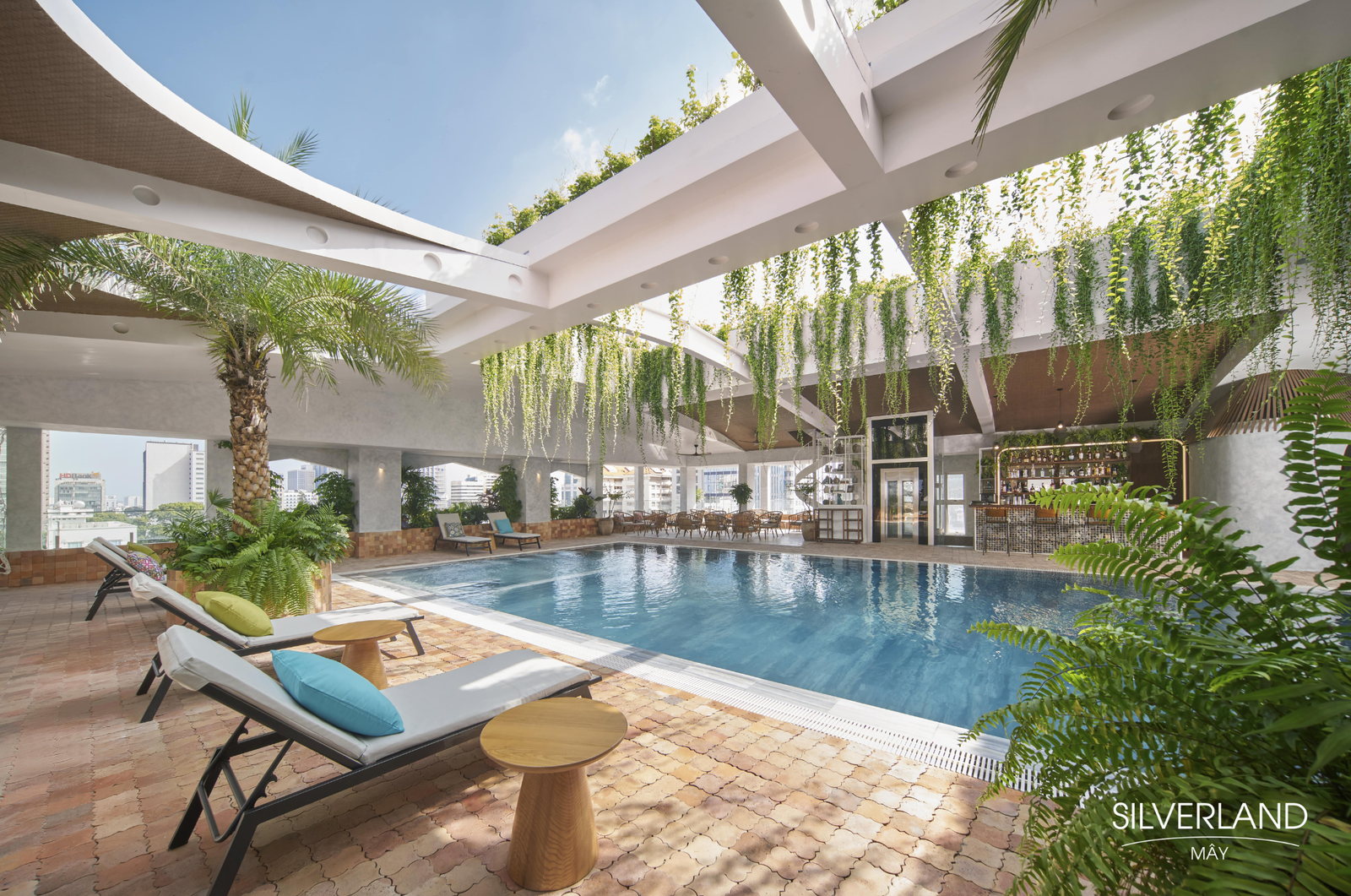 Rooftop Pool Hotel Saigon — Complete Guide 2026